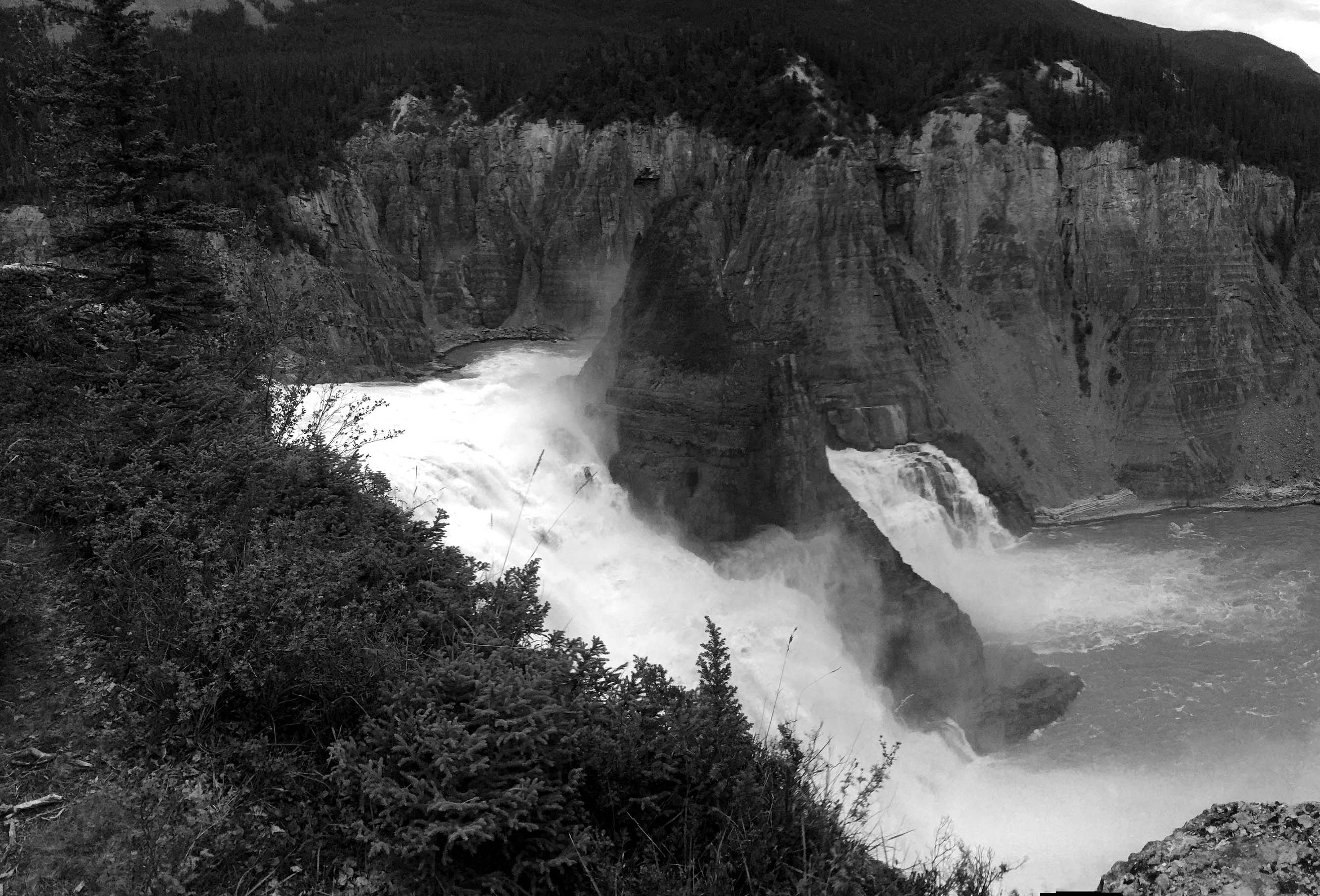 Secrets Of The Nahanni River – BC Gold Adventures